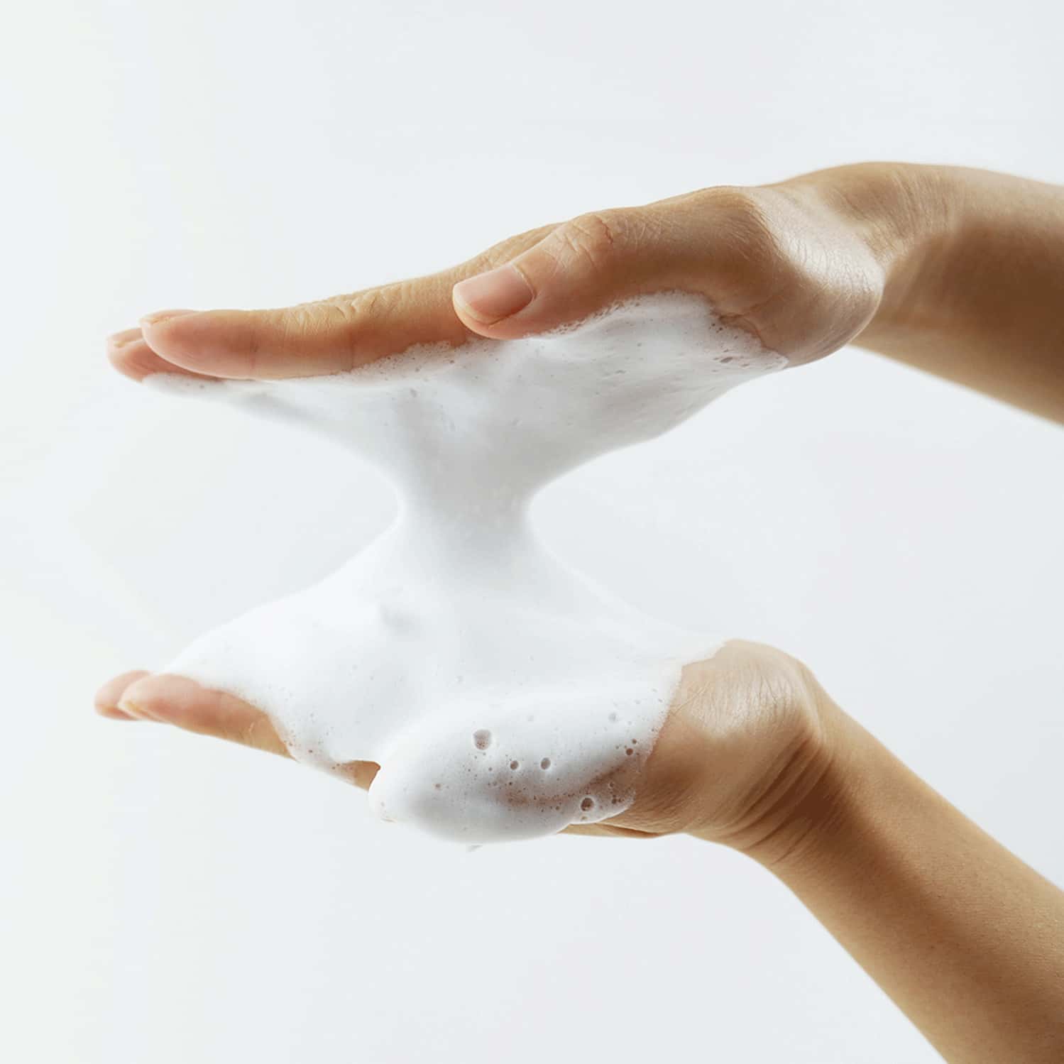 Buy FIXDERMA MANDEFIX FOAMING FACE WASH AND CLEANSE 100ML Online & Get ...