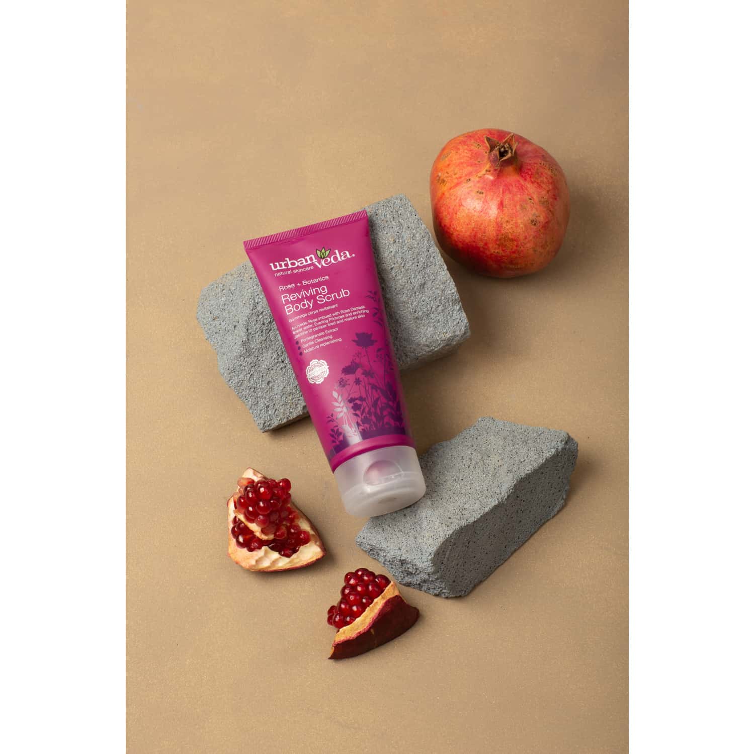 Buy URBAN VEDA REVIVING AYURVEDIC ROSE BODY SCRUB 200 ML Online & Get ...