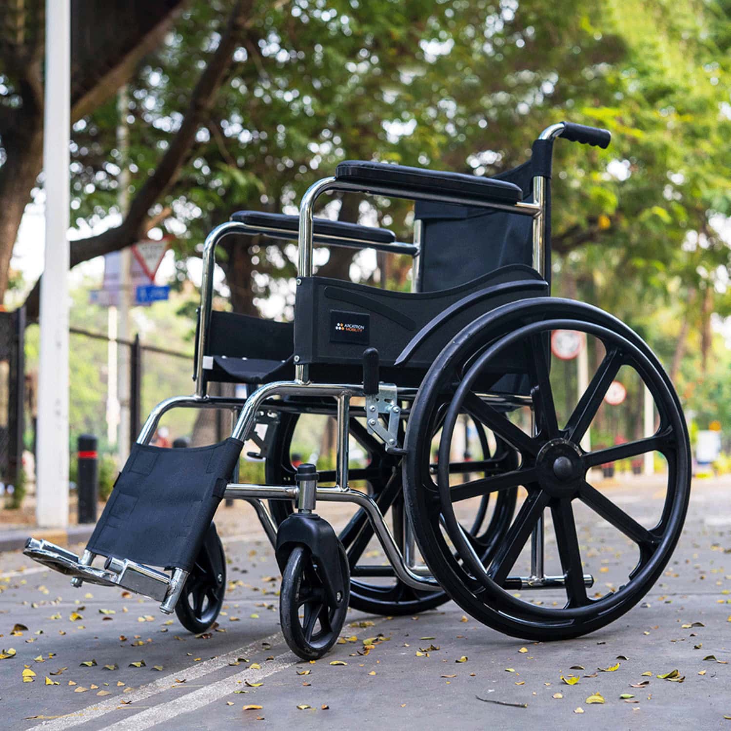 Buy ARCATRON FOLDABLE WHEELCHAIR WITH STURDY X-FRAME EASY FOLDING ...